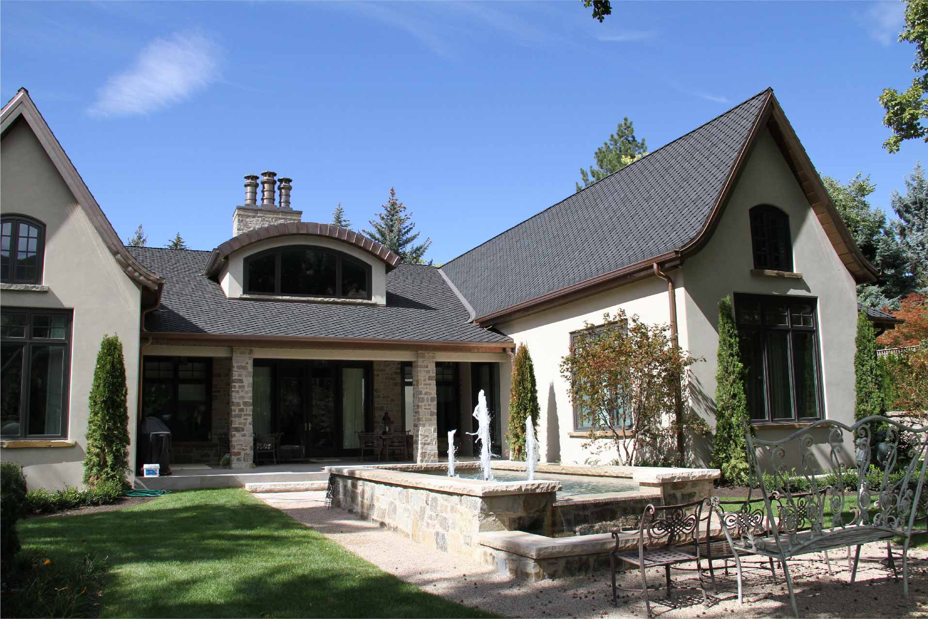 Cascade™ Antique Black | PABCO® Roofing Products
